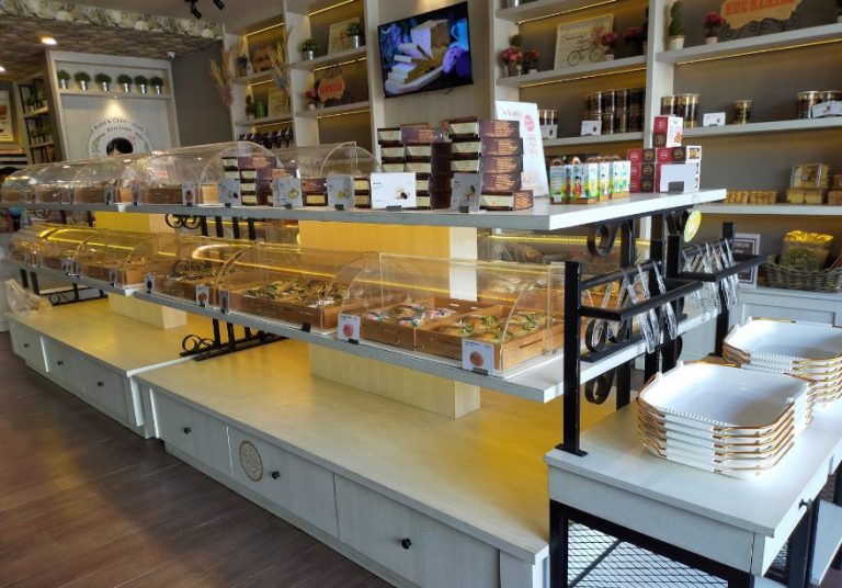 9 Rekomendasi Bakery Enak dan Murah di Jogja Halal Menggugah Selera